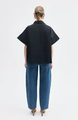 Co Boxy Poplin Shirt - Black