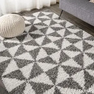 JONATHAN Y Alcudia Geometric Shag Area Rug