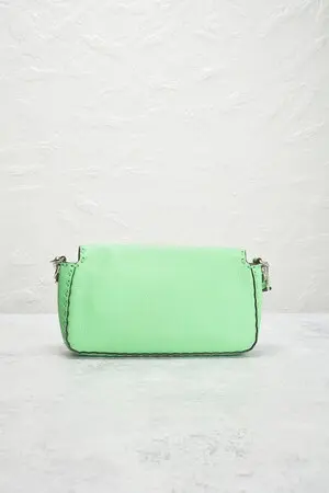 Fendi Selleria Baguette Nm Shoulder Bag - Green
