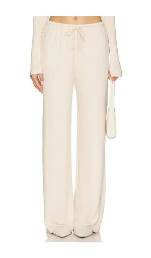 LOVERS AND FRIENDS Faye Pant
