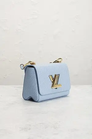 LOUIS VUITTON Epi Twist Pm Shoulder Bag