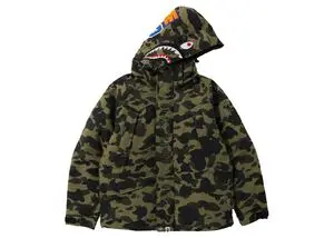 A BATHING APE 1st Camo Shark Snowboard Down Jacket - Green