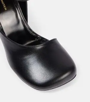 Dries Van Noten 95 Leather Pumps