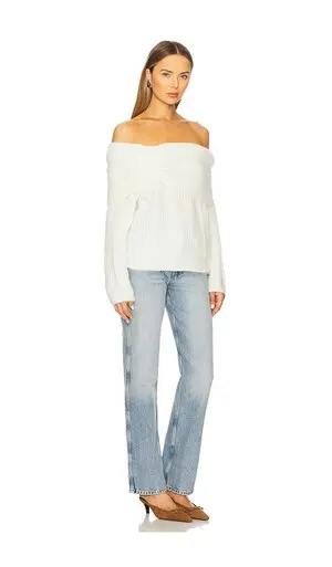 NIA Momo Sweater
