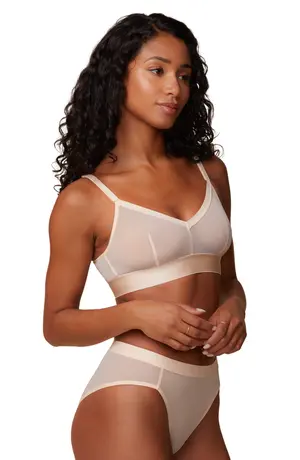 HARPER WILDE Comfortmesh Triangle Bralette - Pearl