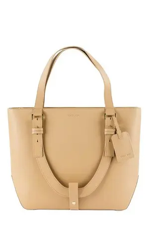Gigi Pip Hayes Hat Carrying Tote - Tan