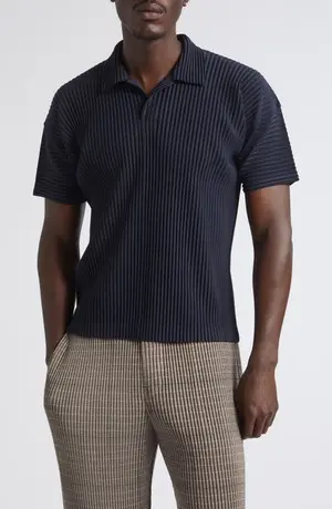 Issey Miyake Basics Pleated Polo 75-navy