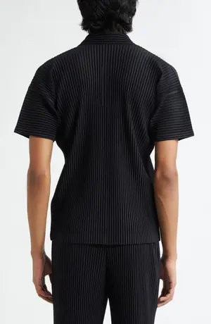 Issey Miyake Basics Pleated Polo - Black