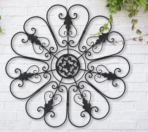 GLITZHOME 24' Classic Iron Scroll Indoor Outdoo R Wall Decor - One-color