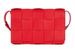 Bottega Veneta Cassette Crossbody Bag Intreccio - Redstone