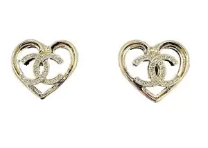 Chanel Cc Logo Heart Stud Earrings - Light Gold/crystal