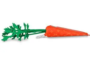 LOUIS VUITTON Carrot Monogram - Orange