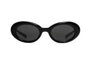 GENTLE MONSTER Maison Margiela Oval Sunglasses - Black Mm005 01