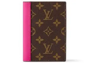 LOUIS VUITTON Passport Cover Colormania - Fuchsia