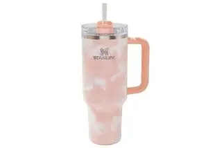 STANLEY X Urban Outfitters Exclusive Flowstate Quencher 40oz Tumbler Peach