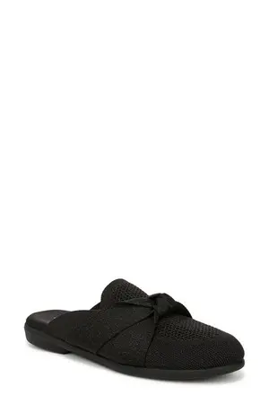BZEES Kissed Mule - Black