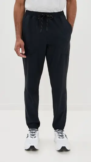 RHONE Pursuit Straight Leg Pants - Black
