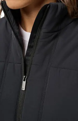 Travis Mathew Mont Blanc 3.0 Quilted Crop Puffer Jacket