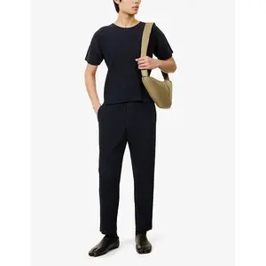 Issey Miyake Round-neck Pleated Knitted T-shirt - Navy