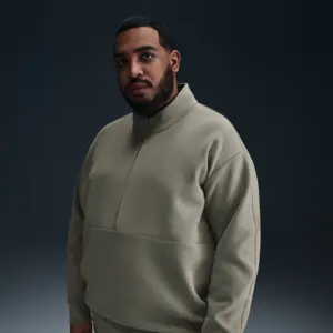 Nike 24.7 Impossiblysoft Dri-fit 1/2-zip Top - Green