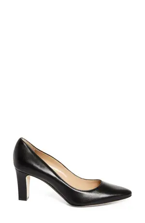 Manolo Blahnik Skiotto Leather Pumps