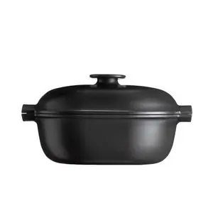 EMILE HENRY Delight 4.3 Quart Oval Dutch Oven