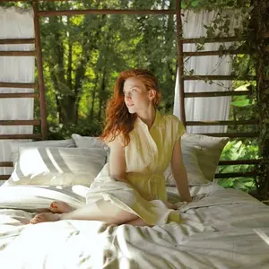 ANNE DE SOLENE Sillage Duvet Cover, King
