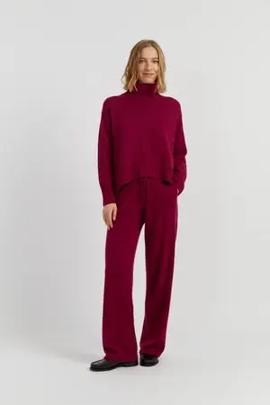 Chinti & Parker Pure Cashmere Rollneck Sweater - Cherry