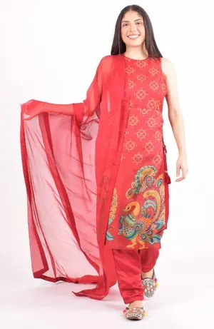 RAAS Silk Salwar Kameez With Georgette Dupatta