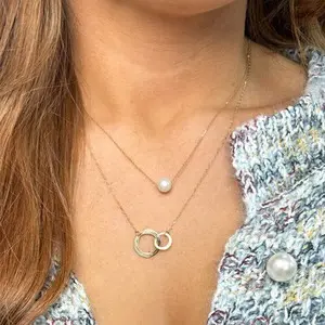 THE LOVERY FINE JEWELRY Gold Interlocking Infinity Necklace