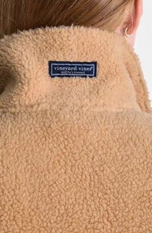 Vineyard Vines High Pile Fleece Vest - Cappuccino