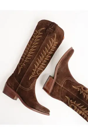 Penelope Chilvers Blanca Embroidered Western Boot
