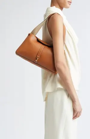 REE PROJECTS Florencia Soft Pebble Grain Leather Shoulder Bag - Caramel