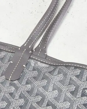 FWRD RENEW Saint Louis Pm Tote Bag - Grey