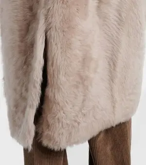 Brunello Cucinelli Double-breasted Shearling Coat - Beige