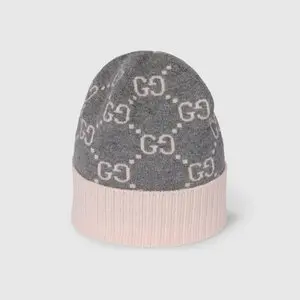 Gucci Gg Cashmere Jacquard Beanie - Grey