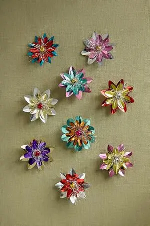 TERRAIN Set Of Reflector Ornament Clips