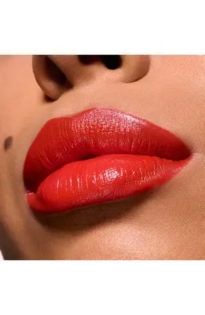 MAC COSMETICS M·a·cximal Sleek Satin Lipstick - Unexpected Red
