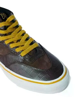 VANS Half Cab 33 Vibram Sneakers - Brown