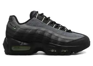 Nike Air Max 95 Sneakers