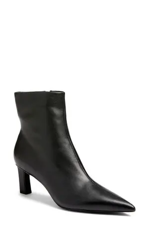 Nordstrom Sisa Leather Bootie - Black