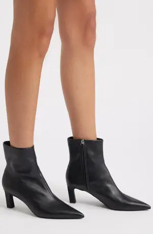 Nordstrom Sisa Leather Bootie - Black