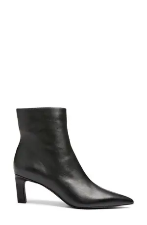 Nordstrom Sisa Leather Bootie - Black
