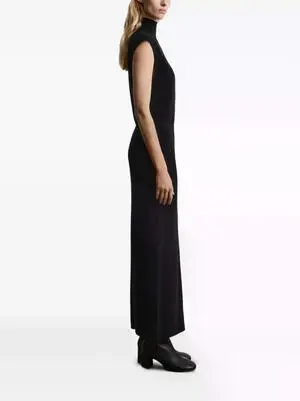 12 STOREEZ Knitted Long Skirt