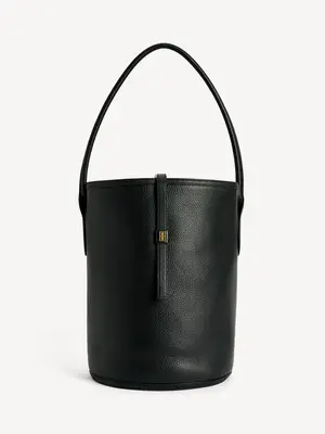 BY MALENE BIRGER Maryllon Grainy Bucket Bag