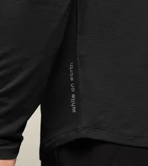 WHILE ON EARTH™ Persist Performance Hoodie - Black