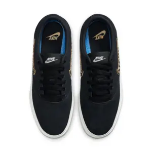 Nike Charge Suede Se Sneakers