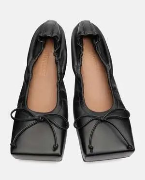 Jacquemus The Ballet Ballerinas