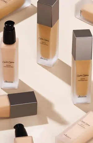 DOUCCE Cache Crème Satin Foundation - Rm8