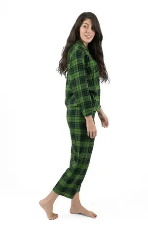 LEVERET Cotton Flannel Printed Holiday Pajama Set - Plaid Black & Green
